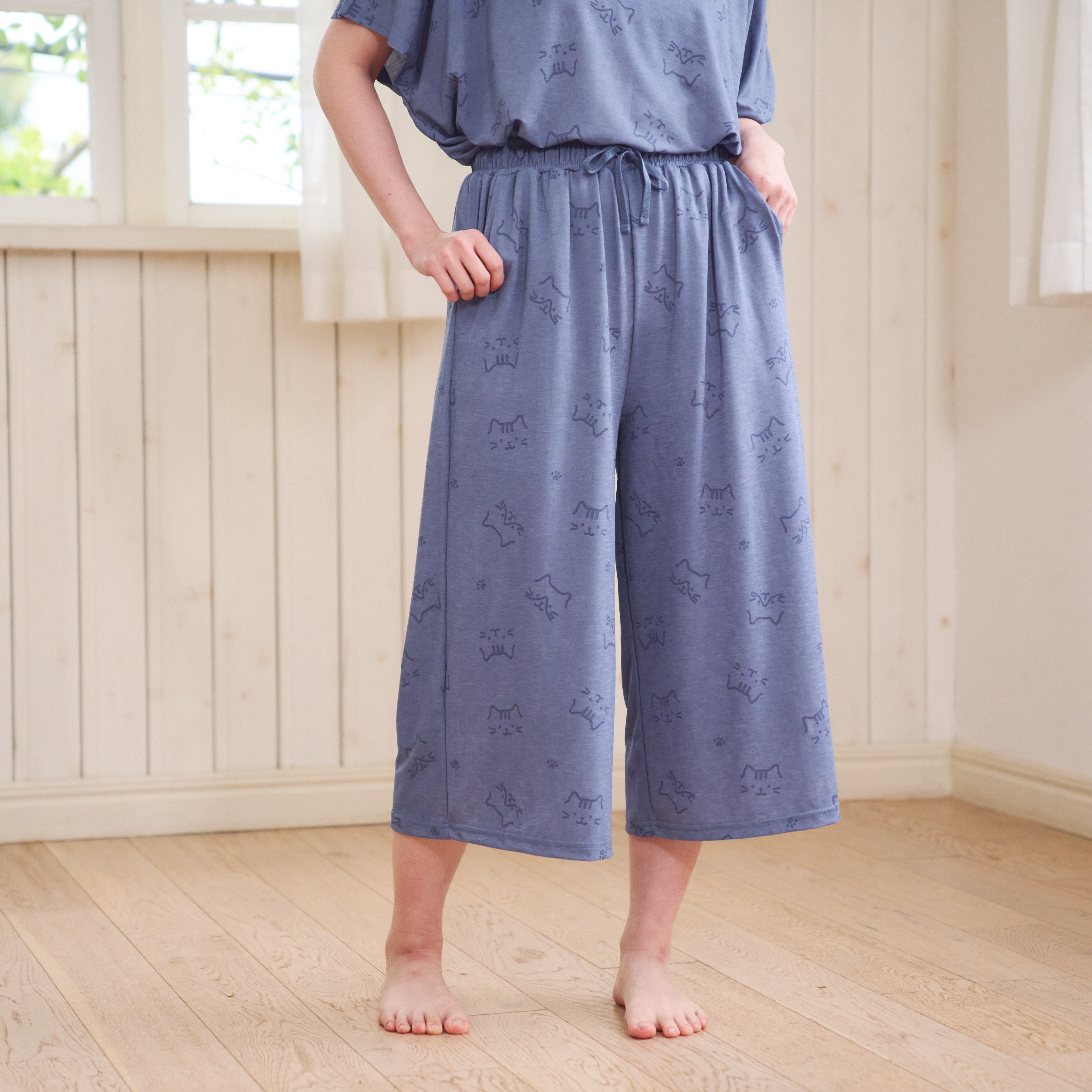 ふくふくにゃんこ ひんにゃり7分丈パンツ（M~L） – HAPiNS online shop