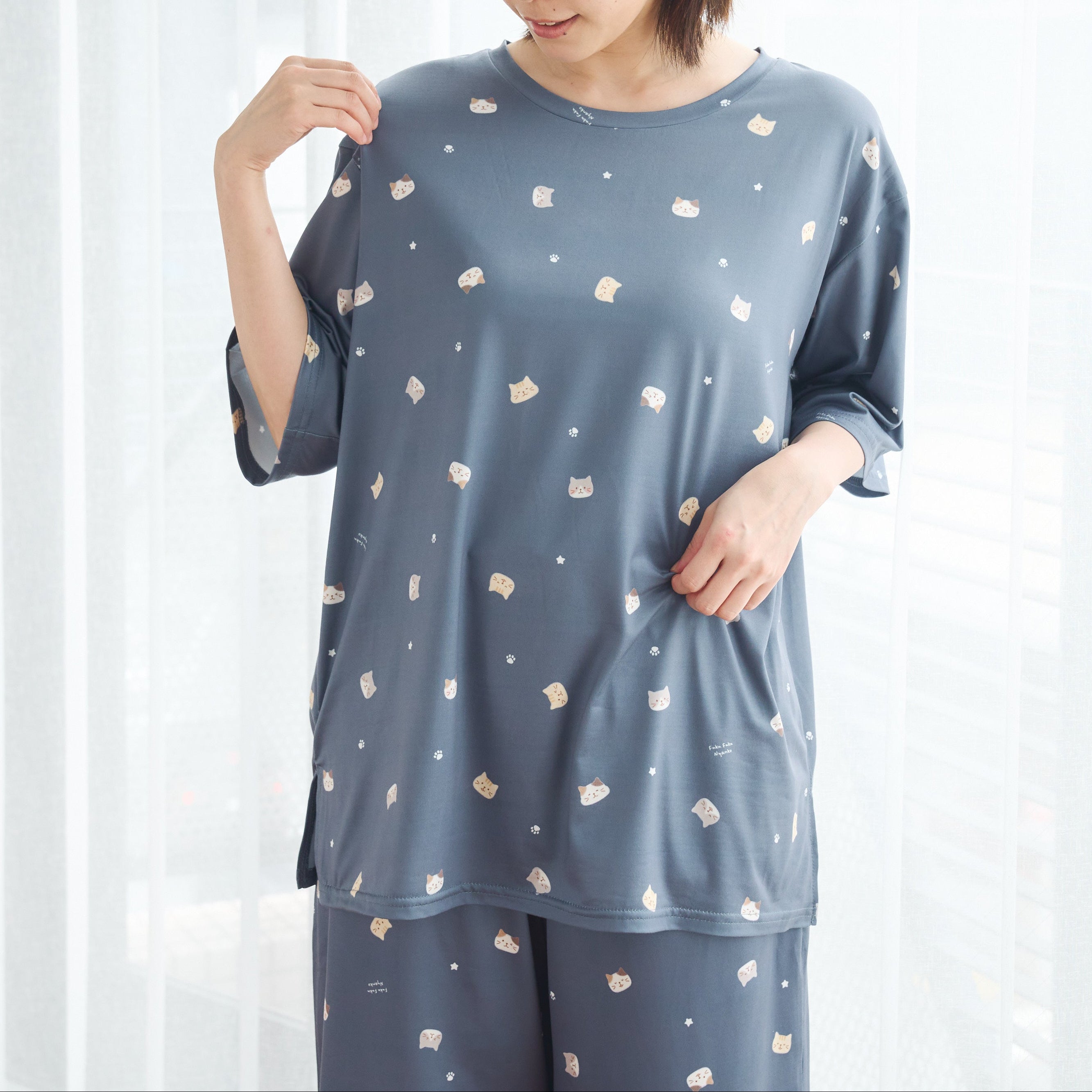 ふくふくにゃんこ やわらか涼感Tシャツ – HAPiNS online shop