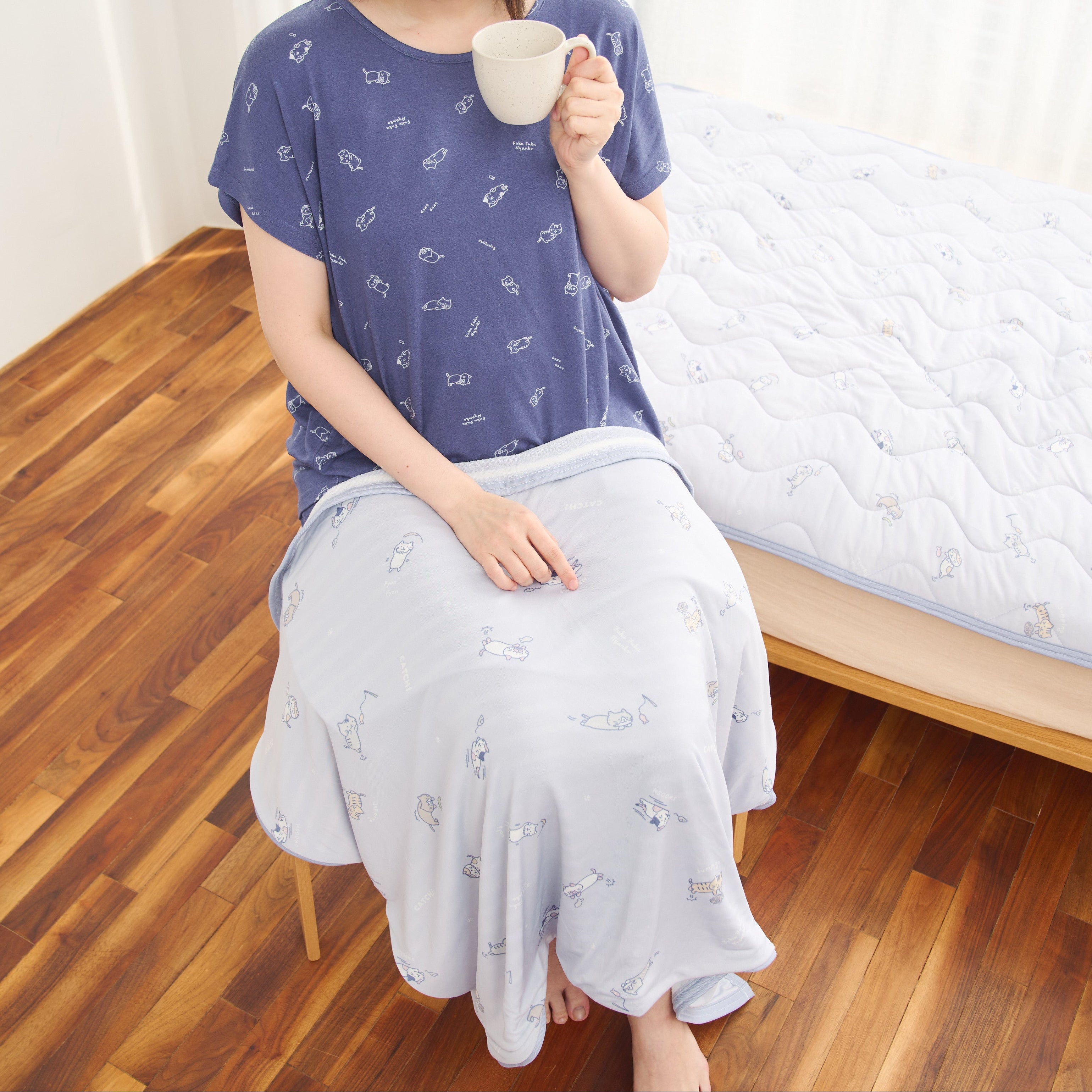 ふくふくにゃんこ 接触冷感CATCHサマーケットM – HAPiNS online shop